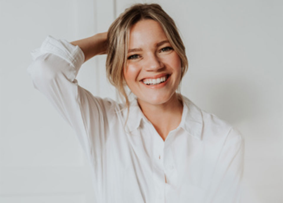 165: Master TikTok with Melissa Hughes - Mrs. Desiree Rose